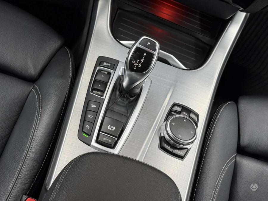 White BMW X4 2016 in Marijampole, with an engine capacity of 2.99 L and mileage of 303 thousand km for 18350 €, photo 36 on AUTOMOTO.COM.LV