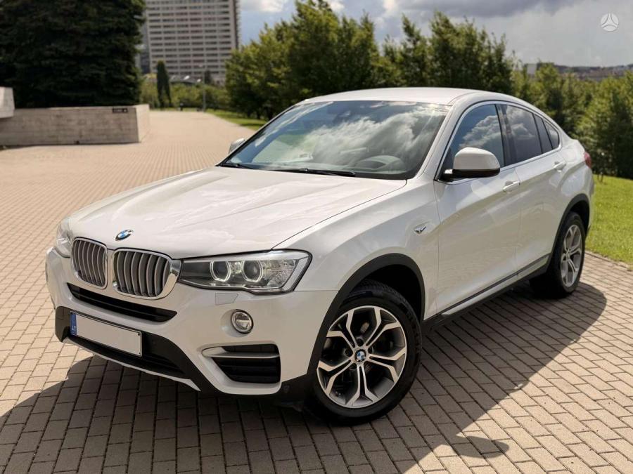 White BMW X4 2016 in Vilnius, with an engine capacity of 2.00 L and mileage of 192 thousand km for 18000 €, photo 4 on AUTOMOTO.COM.LV