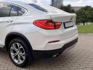 White BMW X4 2016 in Vilnius, with an engine capacity of 2.00 L and mileage of 192 thousand km for 18000 €, photo 9 on AUTOMOTO.COM.LV