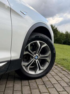 White BMW X4 2016 in Vilnius, with an engine capacity of 2.00 L and mileage of 192 thousand km for 18000 €, photo 10 on AUTOMOTO.COM.LV
