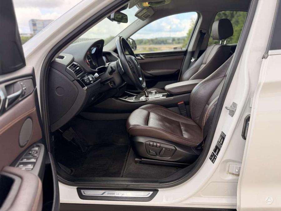 White BMW X4 2016 in Vilnius, with an engine capacity of 2.00 L and mileage of 192 thousand km for 18000 €, photo 12 on AUTOMOTO.COM.LV