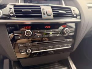 White BMW X4 2016 in Vilnius, with an engine capacity of 2.00 L and mileage of 192 thousand km for 18000 €, photo 18 on AUTOMOTO.COM.LV