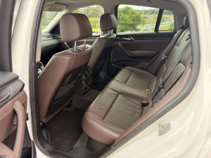 White BMW X4 2016 in Vilnius, with an engine capacity of 2.00 L and mileage of 192 thousand km for 18000 €, photo 21 on AUTOMOTO.COM.LV