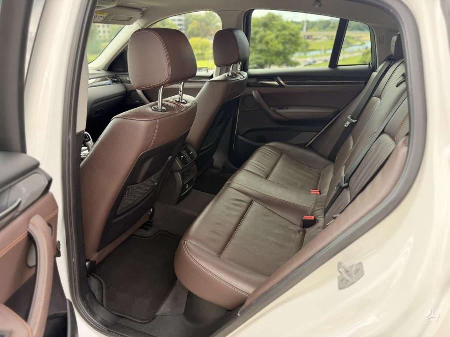 White BMW X4 2016 in Vilnius, with an engine capacity of 2.00 L and mileage of 192 thousand km for 18000 €, photo 21 on AUTOMOTO.COM.LV