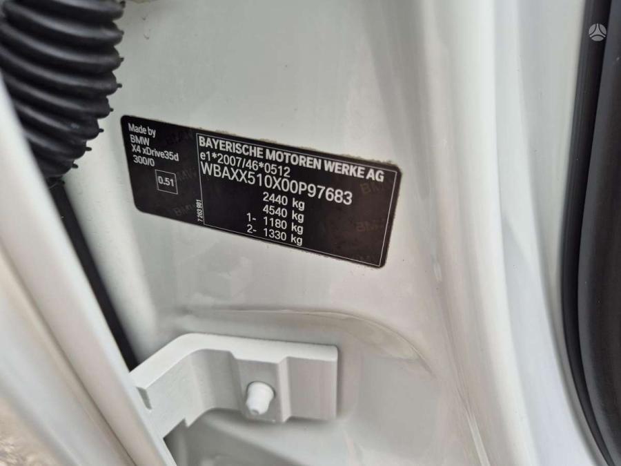 Balts BMW X4 2016 Utena, ar dzinēja tilpumu 2.99 L un nobraukumu 232 tūkst. km par 17490 €, foto 27 vietnē AUTOMOTO.COM.LV