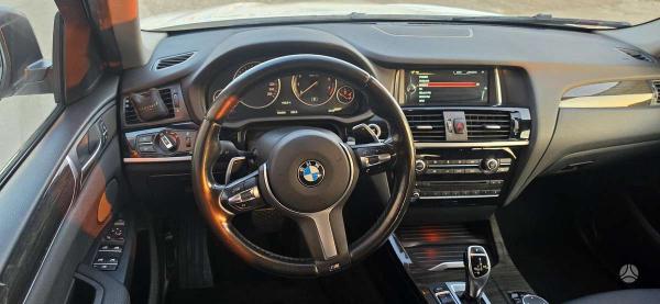 БМВ Х4 2016 в Клайпеда на AUTOMOTO.COM.LV Белый БМВ Х4 2016 в Клайпеда, объемом двигателя 2.98 л и пробегом 168 тыс. км за 17500 €, фото 7 на AUTOMOTO.COM.LV