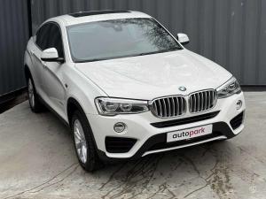 White BMW X4 2017 in Vilnius, with an engine capacity of 2.99 L and mileage of 231 thousand km for 18900 €, photo 2 on AUTOMOTO.COM.LV