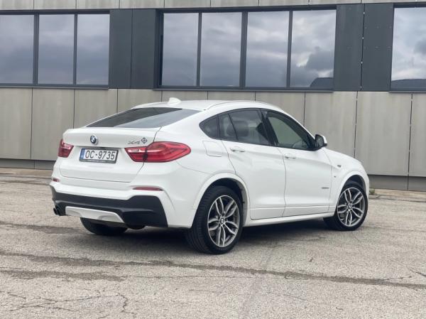 White BMW X4 2017 in Riga, with an engine capacity of 3.00 L and mileage of 282 thousand km for 20990 €, photo 4 on AUTOMOTO.COM.LV