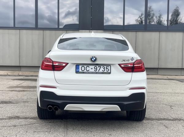 White BMW X4 2017 in Riga, with an engine capacity of 3.00 L and mileage of 282 thousand km for 20990 €, photo 5 on AUTOMOTO.COM.LV
