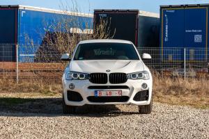 White BMW X4 2017 in Riga, with an engine capacity of 2.00 L and mileage of 204 thousand km for 20995 €, photo 8 on AUTOMOTO.COM.LV