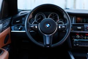 White BMW X4 2017 in Riga, with an engine capacity of 2.00 L and mileage of 204 thousand km for 20995 €, photo 34 on AUTOMOTO.COM.LV