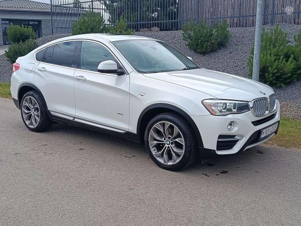 White BMW X4 2017 in Vilnius, with an engine capacity of 2.00 L and mileage of 81 thousand km for 19000 €, photo 2 on AUTOMOTO.COM.LV
