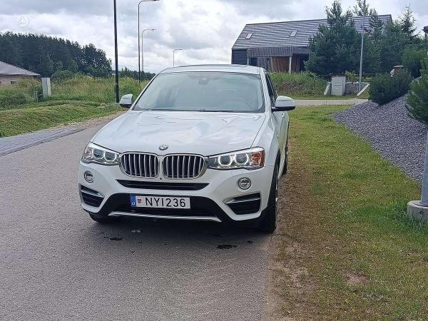 White BMW X4 2017 in Vilnius, with an engine capacity of 2.00 L and mileage of 81 thousand km for 19000 €, photo 3 on AUTOMOTO.COM.LV