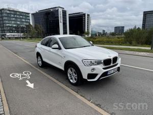 White BMW X4 2017 in Riga, with an engine capacity of 2.00 L and mileage of 120 thousand km for 21900 €, photo 4 on AUTOMOTO.COM.LV