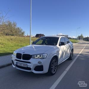 White BMW X4 2017 in Jonava, with an engine capacity of 3.00 L and mileage of 268 thousand km for 14500 €, photo 8 on AUTOMOTO.COM.LV