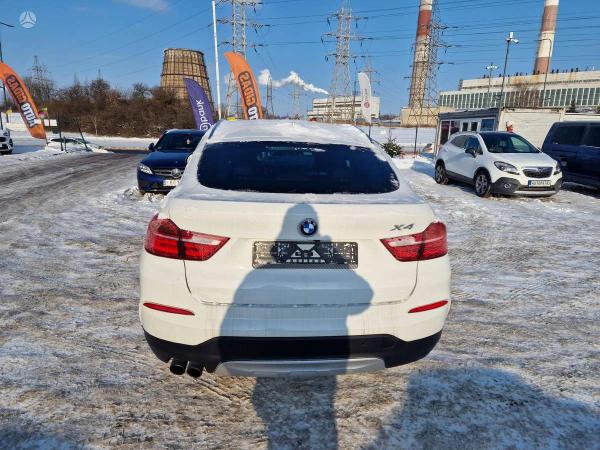 White BMW X4 2018 in Kaunas, with an engine capacity of 2.99 L and mileage of 193 thousand km for 20190 €, photo 8 on AUTOMOTO.COM.LV