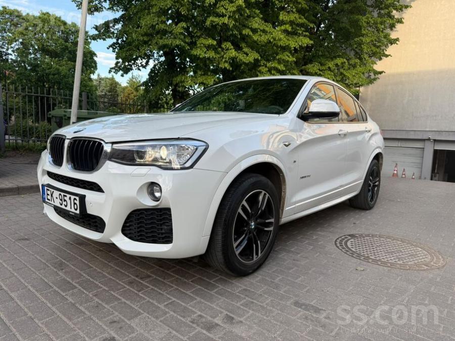White BMW X4 2018 in Riga, with an engine capacity of 2.00 L and mileage of 134 thousand km for 20500 €, photo 3 on AUTOMOTO.COM.LV