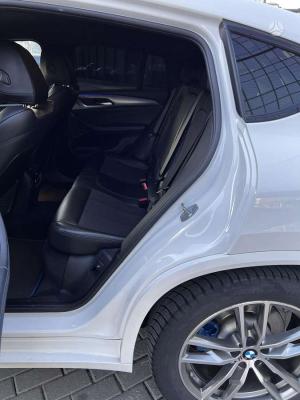 Balts BMW X4 2018 Kauņa, ar dzinēja tilpumu 2.00 L un nobraukumu 150 tūkst. km par 28500 €, foto 16 vietnē AUTOMOTO.COM.LV