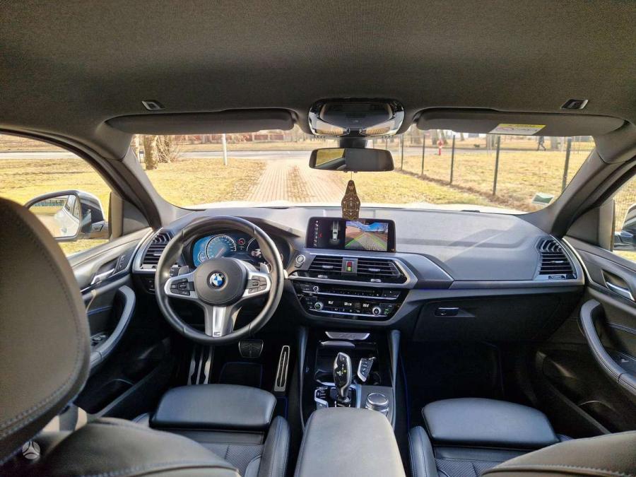 White BMW X4 2018 in Taurage, with an engine capacity of 2.00 L and mileage of 180 thousand km for 27000 €, photo 15 on AUTOMOTO.COM.LV
