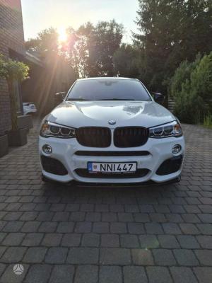 White BMW X4 2018 in Kaunas, with an engine capacity of 3.00 L and mileage of 126 thousand km for 25600 €, photo 3 on AUTOMOTO.COM.LV