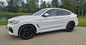 White BMW X4 2018 in Utena, with an engine capacity of 2.00 L and mileage of 216 thousand km for 27500 €, photo 10 on AUTOMOTO.COM.LV
