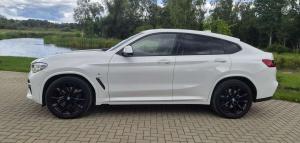 White BMW X4 2018 in Utena, with an engine capacity of 2.00 L and mileage of 216 thousand km for 27500 €, photo 11 on AUTOMOTO.COM.LV