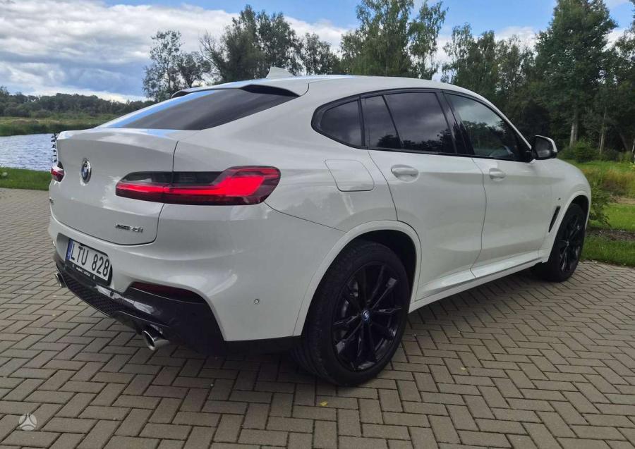 White BMW X4 2018 in Utena, with an engine capacity of 2.00 L and mileage of 216 thousand km for 27500 €, photo 16 on AUTOMOTO.COM.LV