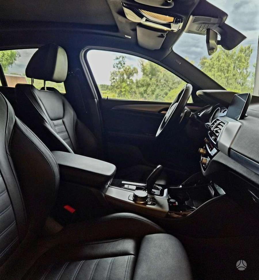 White BMW X4 2018 in Utena, with an engine capacity of 2.00 L and mileage of 216 thousand km for 27500 €, photo 23 on AUTOMOTO.COM.LV