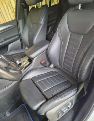White BMW X4 2018 in Utena, with an engine capacity of 2.00 L and mileage of 216 thousand km for 27500 €, photo 25 on AUTOMOTO.COM.LV