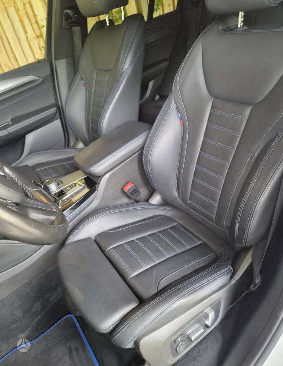 White BMW X4 2018 in Utena, with an engine capacity of 2.00 L and mileage of 216 thousand km for 27500 €, photo 25 on AUTOMOTO.COM.LV