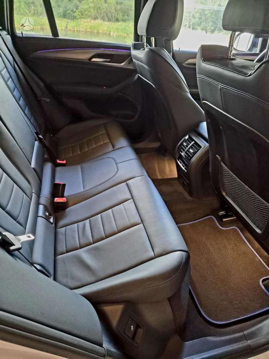 White BMW X4 2018 in Utena, with an engine capacity of 2.00 L and mileage of 216 thousand km for 27500 €, photo 27 on AUTOMOTO.COM.LV