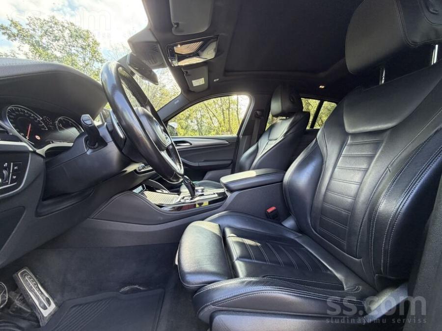 White BMW X4 2018 in Riga, with an engine capacity of 2.00 L and mileage of 235 thousand km for 26500 €, photo 14 on AUTOMOTO.COM.LV