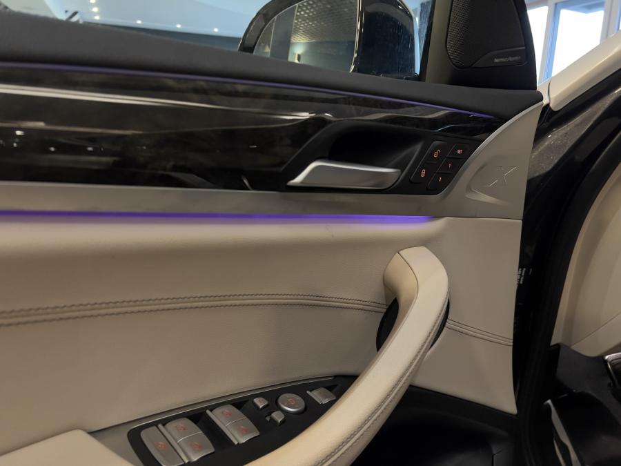 Balts BMW X4 2018 Rīga, ar dzinēja tilpumu 3.00 L un nobraukumu 225 tūkst. km par 29990 €, foto 26 vietnē AUTOMOTO.COM.LV