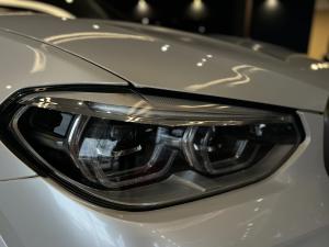 Balts BMW X4 2018 Rīga, ar dzinēja tilpumu 3.00 L un nobraukumu 225 tūkst. km par 29990 €, foto 32 vietnē AUTOMOTO.COM.LV