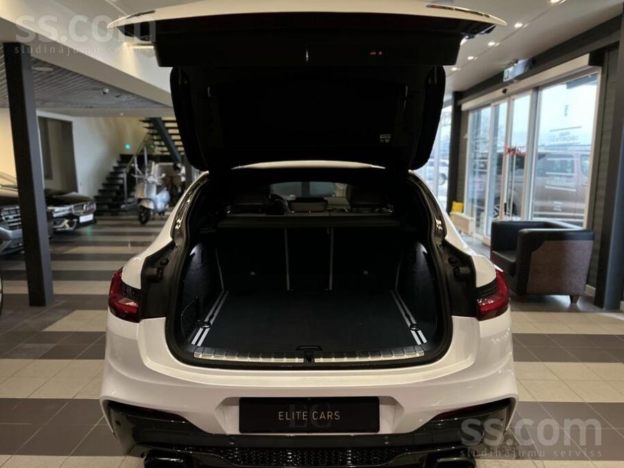 White BMW X4 2018 in Riga, with an engine capacity of 3.00 L and mileage of 225 thousand km for 29990 €, photo 7 on AUTOMOTO.COM.LV