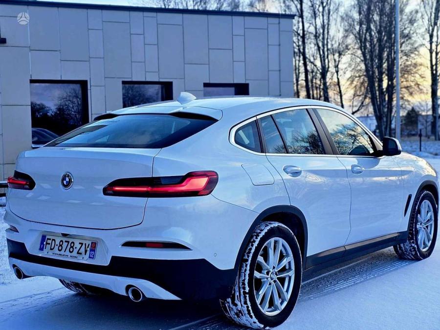 Balts BMW X4 2019 Tauragė, ar dzinēja tilpumu 2.00 L un nobraukumu 196 tūkst. km par 19900 €, foto 5 vietnē AUTOMOTO.COM.LV