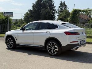White BMW X4 2019 in Panevezys, with an engine capacity of 2.00 L and mileage of 227 thousand km for 23990 €, photo 11 on AUTOMOTO.COM.LV
