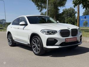 Balts BMW X4 2019 Panevēža, ar dzinēja tilpumu 2.00 L un nobraukumu 227 tūkst. km par 23990 €, foto 10 vietnē AUTOMOTO.COM.LV