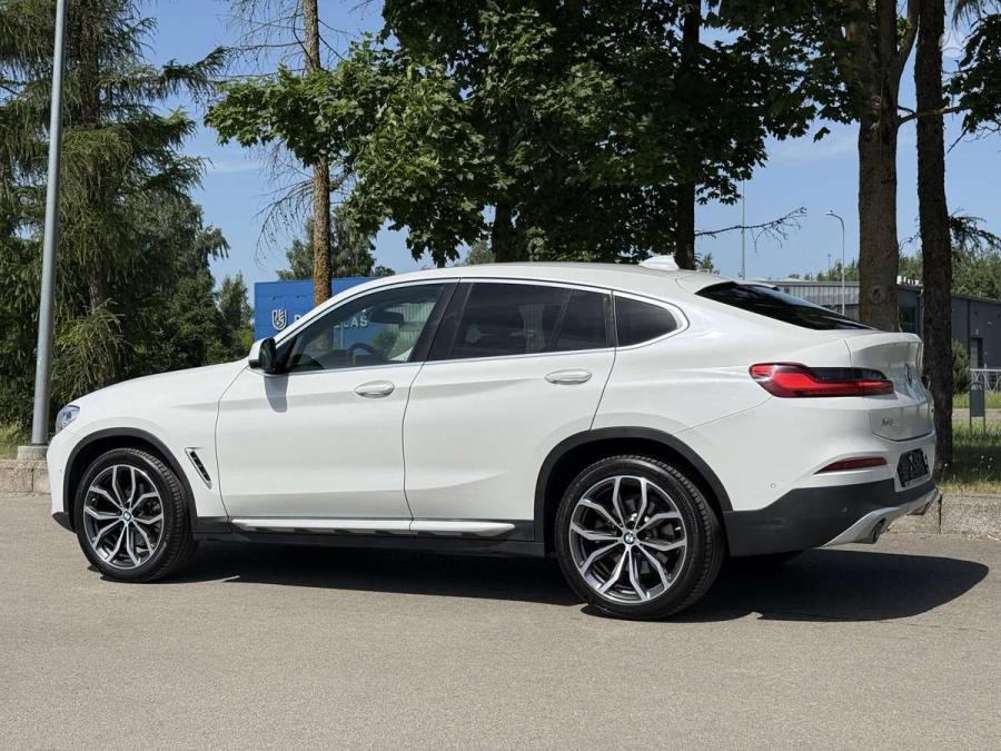 Balts BMW X4 2019 Panevēža, ar dzinēja tilpumu 2.00 L un nobraukumu 227 tūkst. km par 23990 €, foto 16 vietnē AUTOMOTO.COM.LV