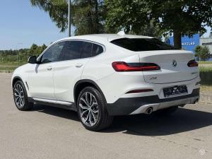 Balts BMW X4 2019 Panevēža, ar dzinēja tilpumu 2.00 L un nobraukumu 227 tūkst. km par 23990 €, foto 19 vietnē AUTOMOTO.COM.LV