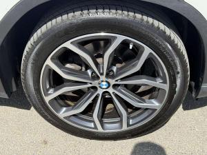 Balts BMW X4 2019 Panevēža, ar dzinēja tilpumu 2.00 L un nobraukumu 227 tūkst. km par 23990 €, foto 33 vietnē AUTOMOTO.COM.LV