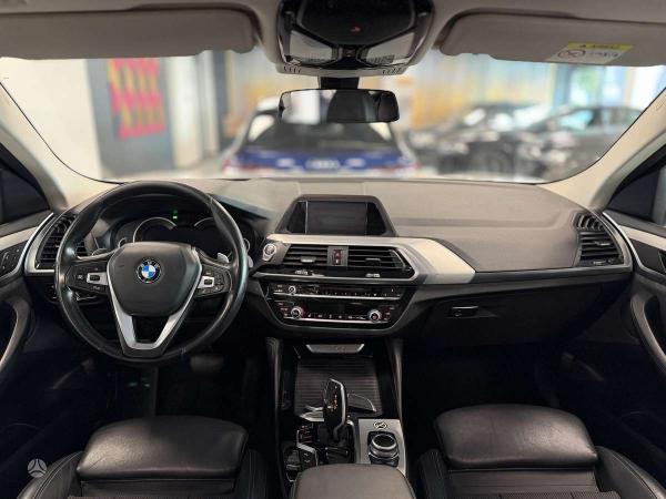 БМВ Х4 2019 в Клайпеда на AUTOMOTO.COM.LV Белый БМВ Х4 2019 в Клайпеда, объемом двигателя 2.00 л и пробегом 262 тыс. км за 24950 €, фото 8 на AUTOMOTO.COM.LV