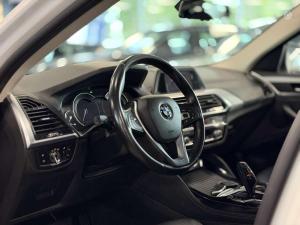 White BMW X4 2019 in Klaipeda, with an engine capacity of 2.00 L and mileage of 262 thousand km for 24950 €, photo 13 on AUTOMOTO.COM.LV