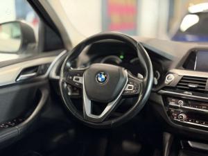 White BMW X4 2019 in Klaipeda, with an engine capacity of 2.00 L and mileage of 262 thousand km for 24950 €, photo 23 on AUTOMOTO.COM.LV