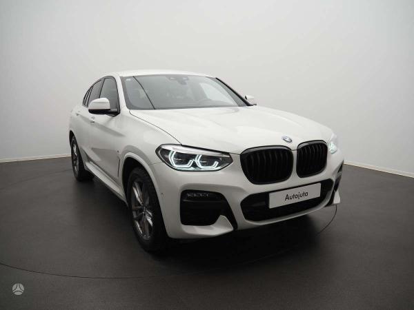 White BMW X4 2020 in Vilnius, with an engine capacity of 2.00 L and mileage of 133 thousand km for 33500 €, photo 3 on AUTOMOTO.COM.LV