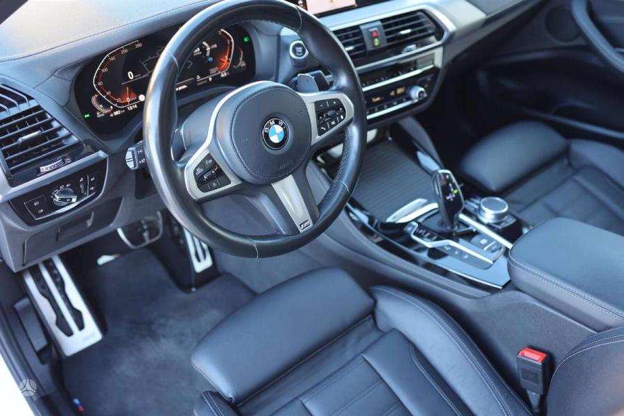 Balts BMW X4 2020 Alīta, ar dzinēja tilpumu 2.00 L un nobraukumu 165 tūkst. km par 34200 €, foto 9 vietnē AUTOMOTO.COM.LV