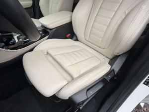 White BMW X4 2020 in Kaunas, with an engine capacity of 2.00 L and mileage of 135 thousand km for 29900 €, photo 18 on AUTOMOTO.COM.LV