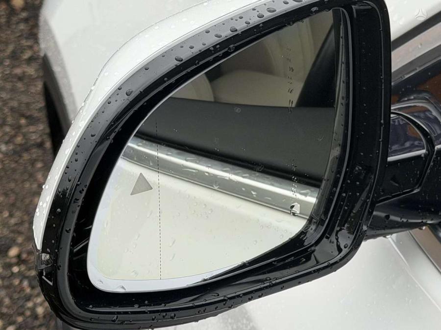 White BMW X4 2020 in Kaunas, with an engine capacity of 2.00 L and mileage of 135 thousand km for 29900 €, photo 34 on AUTOMOTO.COM.LV