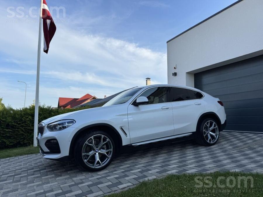 Balts BMW X4 2021 Tukums, ar dzinēja tilpumu 2.00 L un nobraukumu 119 tūkst. km par 34600 €, foto 8 vietnē AUTOMOTO.COM.LV