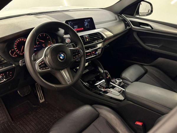 White BMW X4 2021 in Marijampole, with an engine capacity of 2.00 L and mileage of 226 thousand km for 26650 €, photo 2 on AUTOMOTO.COM.LV